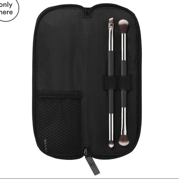 it cosmetics | Makeup | It Brushes On The Eyes Eyeshadow Brush Set ...